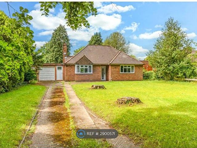 2 Bedroom Detached House To Rent In Lime Tree Avenue, Bilton, Rugby, CV22