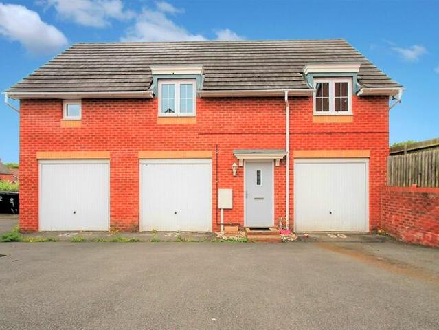 2 Bedroom Detached House To Rent In Regency Court, Rushden, NN10