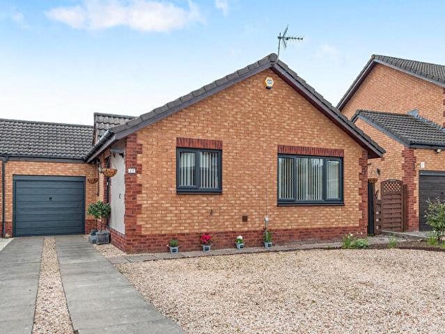 2 Bedroom Detached House To Rent In Surcoat Loan, Broomridge, Stirling, FK7
