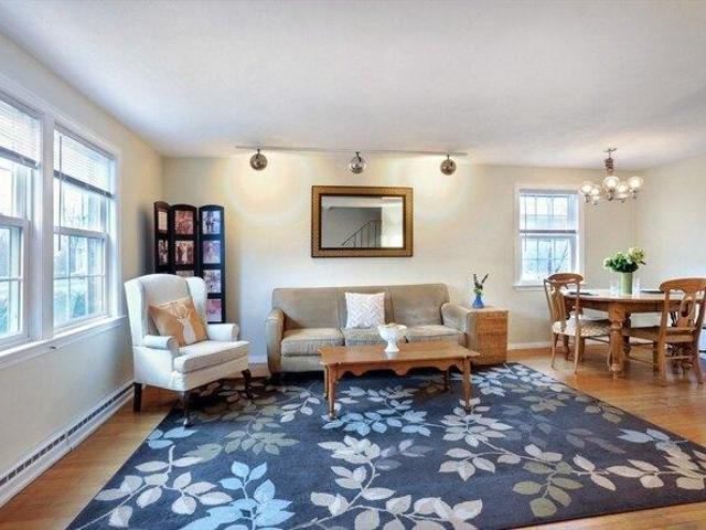 2 bedroom, Dedham MA 02026 LS102777047