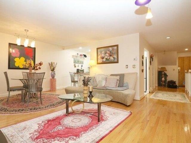 2 bedroom, Dedham MA 02026 103497479