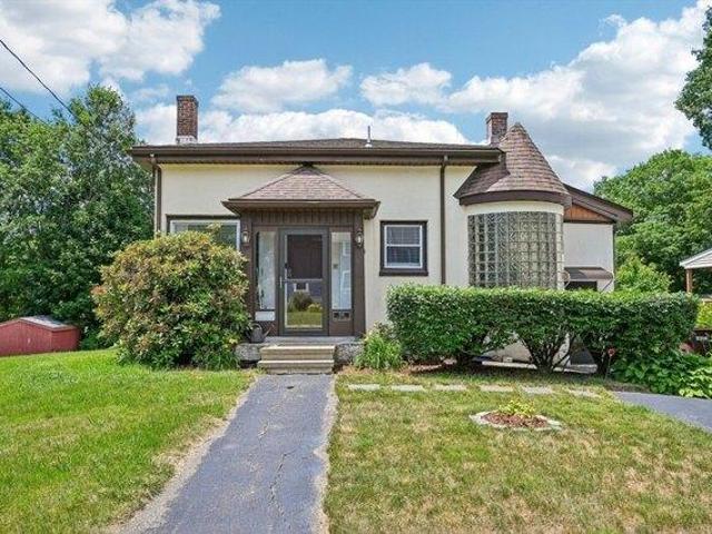 2 bedroom, Dedham MA 02026 104266251