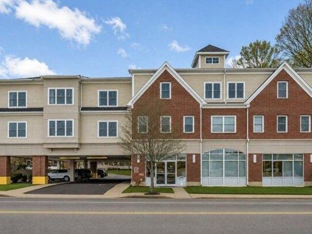 2 bedroom, Dedham MA 02026 104375136