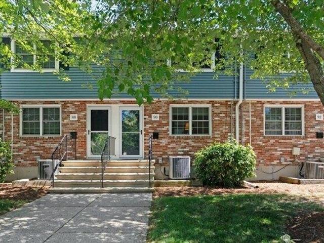 2 bedroom, Dedham MA 02026 104331653