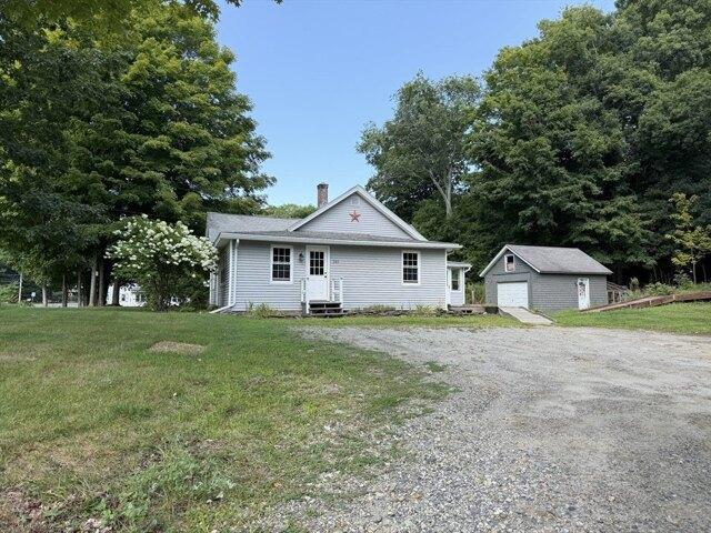 2 bedroom, Deerfield MA 01373 105082985