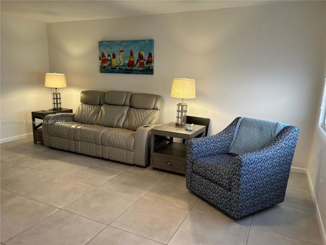 2 bedroom, Deerfield Beach FL 33442 88721420