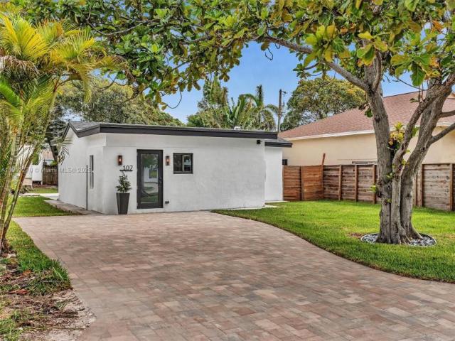 2 bedroom, Delray Beach FL FL 33483 102397530