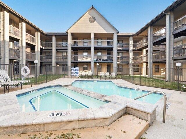 2 bedroom, Denton TX 76201 89648027
