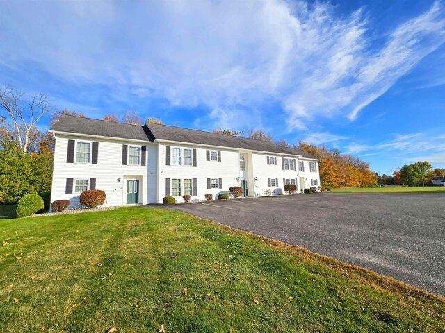 2 bedroom, Derby VT 05829 103098756