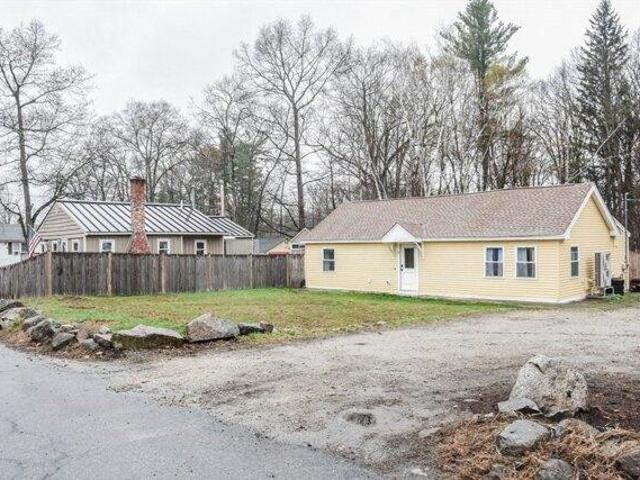 2 bedroom, Dracut MA 01826 103250022