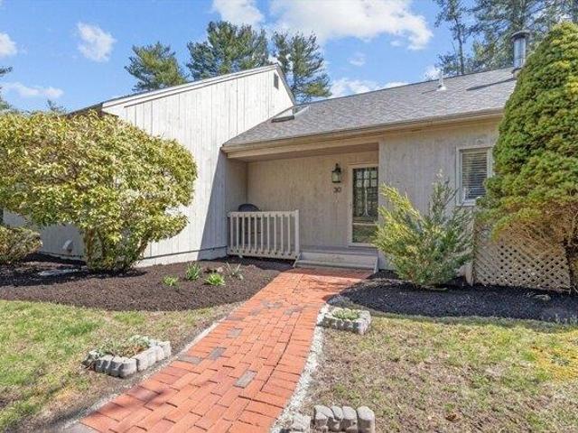 2 bedroom, Duxbury MA 02332 LS102723758