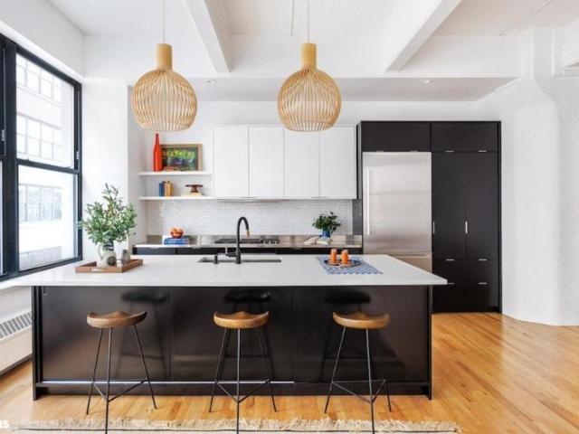 2 bedroom, Dumbo NY 102245780