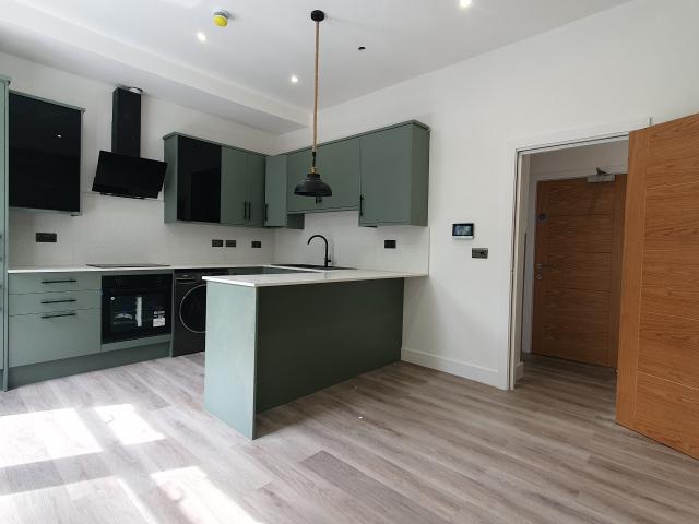 2 bedroom duplex flat to rent
