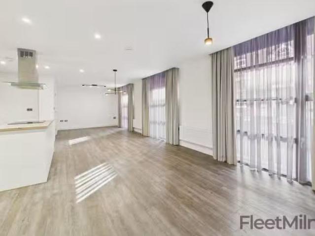 2 bedroom duplex for rent in Assay Lofts, Charlotte Street, Bi.