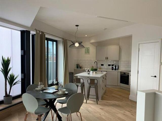 2 Bedroom Duplex For Rent In Birmingham, West Midlands
