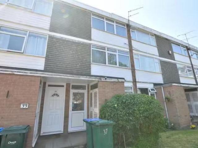 2 bedroom duplex for rent in Darnford Close, Walsgrave, Covent.