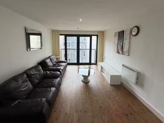 2 bedroom duplex for rent in Hub Duplex 2 Bed, B4