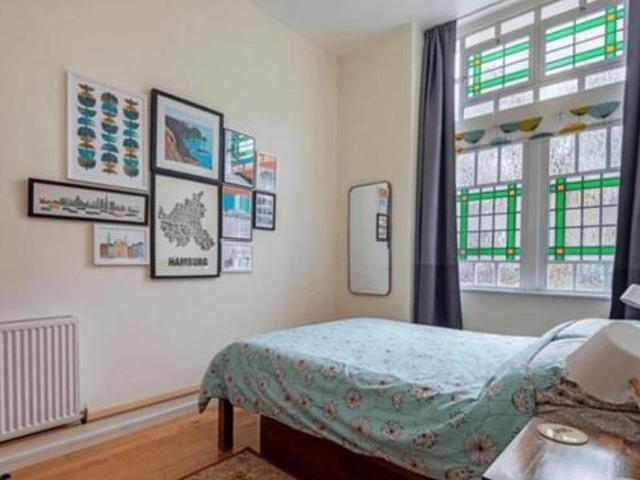 2 Bedroom Duplex For Rent In London