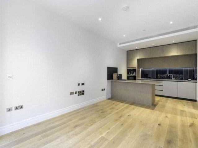 2 bedroom duplex for rent in Riverlight Quay, Nine Elms, London, SW11
