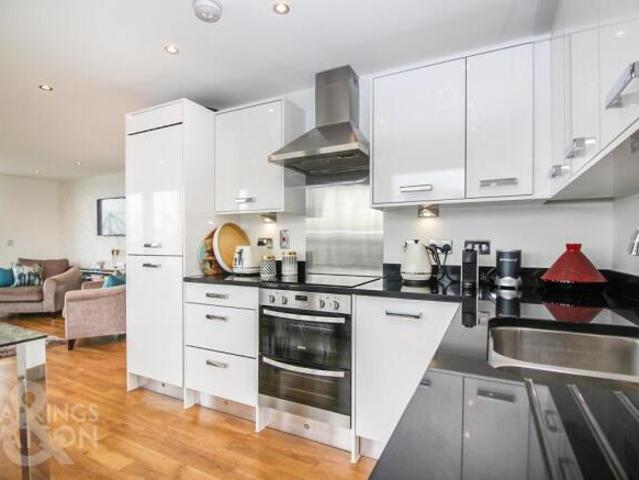 2 bedroom duplex for rent in Robinson Bank, Geoffrey Watling Way, Norwich, NR1