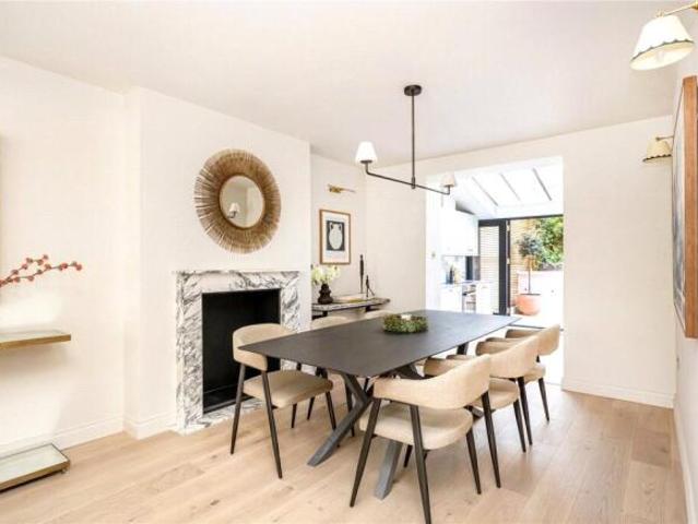 2 bedroom duplex for rent in Westbourne Park Road, Notting Hill, London, W11