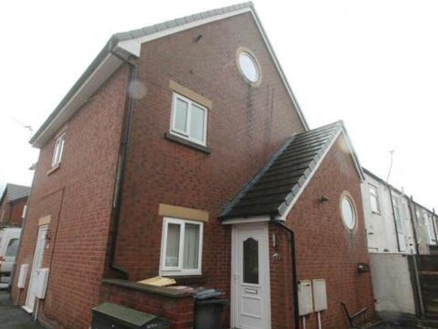 2 Bedroom Duplex For Rent In Westhoughton