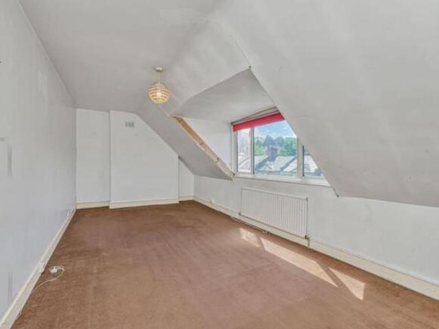 2 bedroom duplex for rent in Whiteley Road, London, SE19