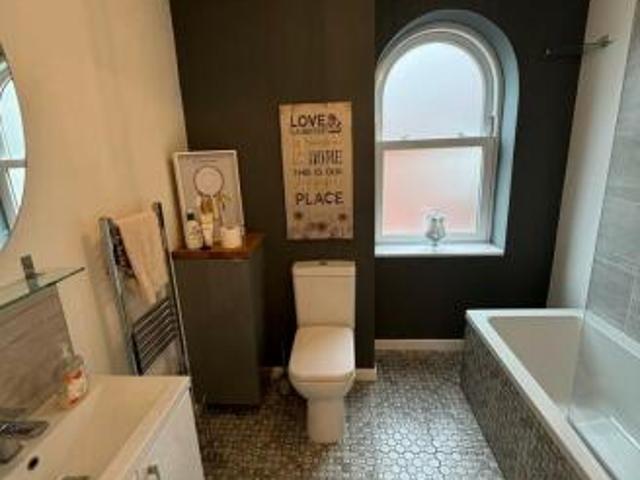 2 bedroom duplex for rent in 13 Devonshire Road, Liverpool, Merseyside, L8