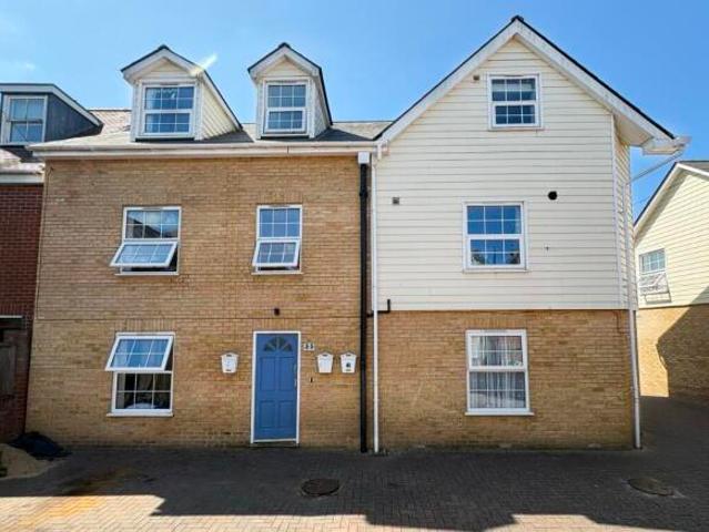 2 bedroom duplex for rent in 4 Gilbert Court, Fairview Road, Sittingbourne, Kent, ME10 4FB, ME10