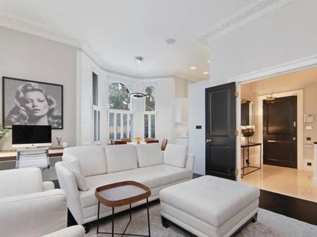 2 bedroom duplex for sale in Observatory Gardens London W8 W8