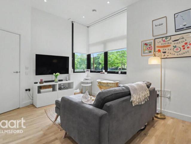 2 bedroom duplex for sale in Burgess Springs, Chelmsford, CM1