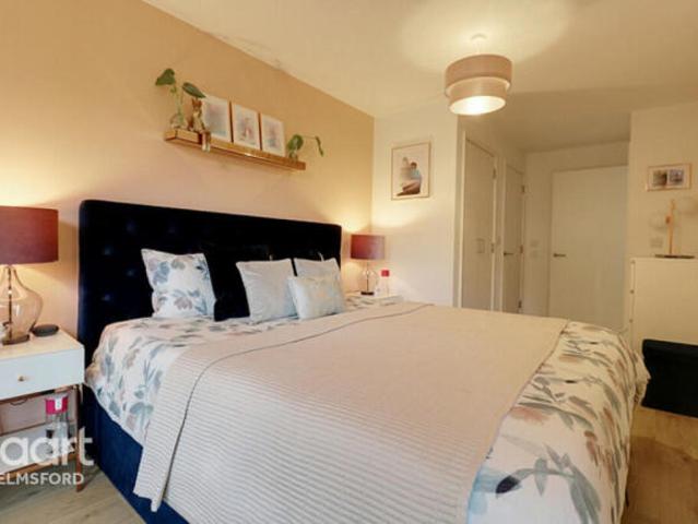 2 bedroom duplex for sale in Burgess Springs, Chelmsford, CM1