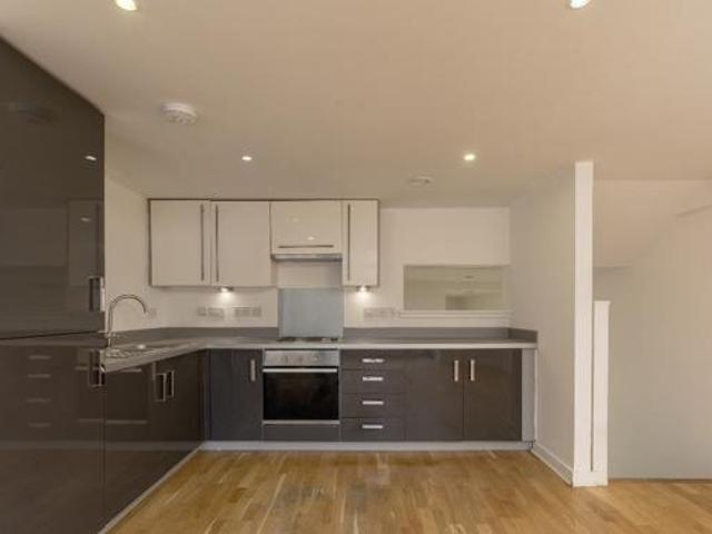 2 Bedroom Duplex For Sale In Edinburgh