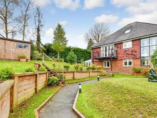 2 Bedroom Duplex For Sale In Hythe
