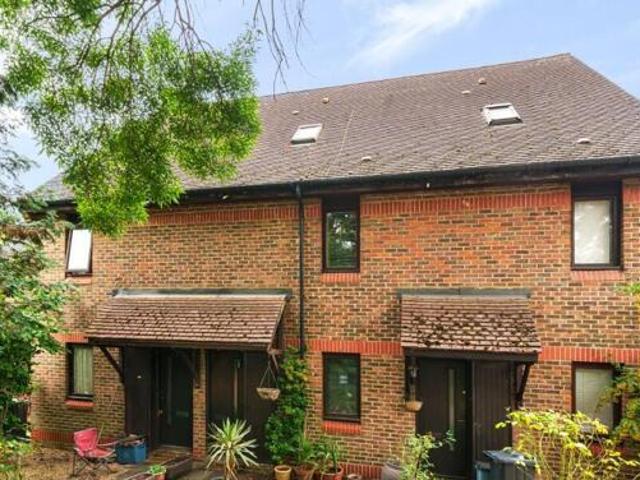 2 Bedroom Duplex For Sale In Hermon Hill, London