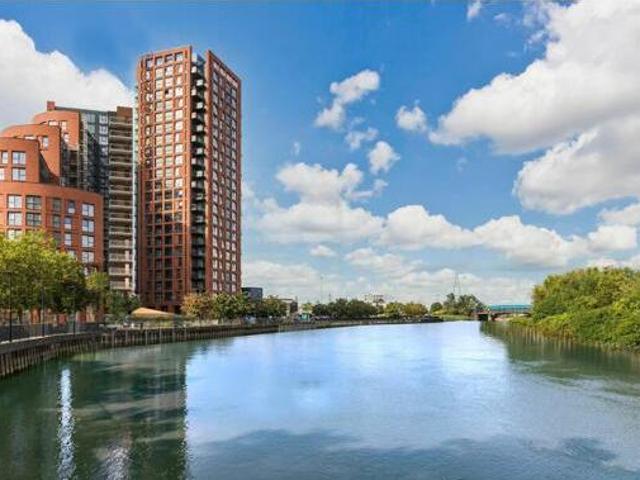 2 Bedroom Duplex For Sale In London