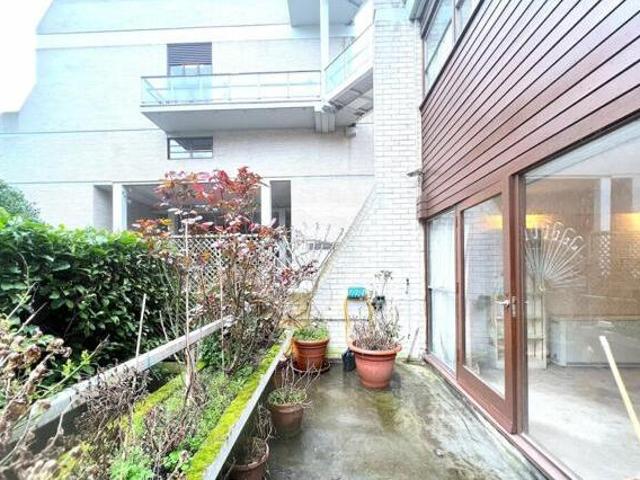 2 Bedroom Duplex For Sale In London
