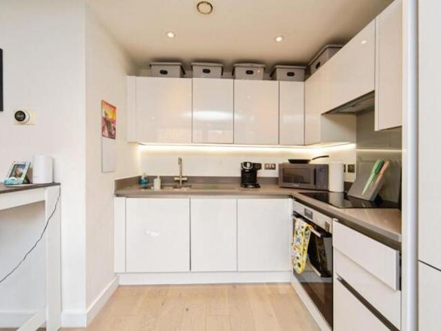 2 bedroom duplex for sale in Robinson Way, Chester, CH1