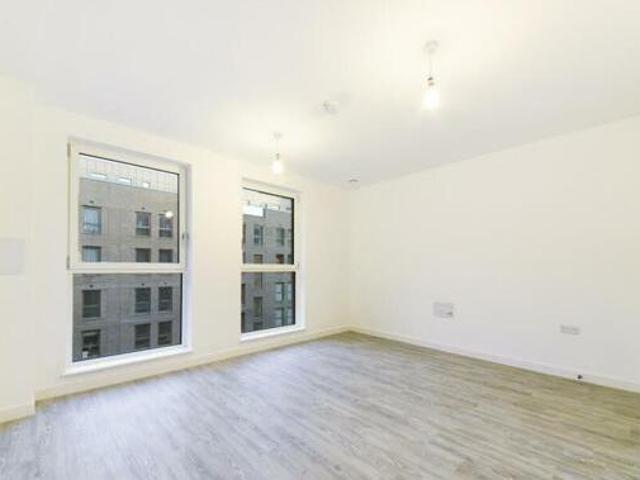 2 Bedroom Duplex For Sale In Upton Gardens