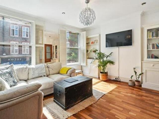 2 Bedroom Duplex For Sale In Westminster, London