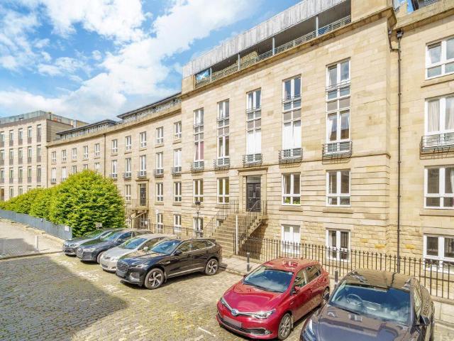2 bedroom duplex for sale in 28/1 Fettes Row, New Town, Edinburgh, EH3 6RL, EH3