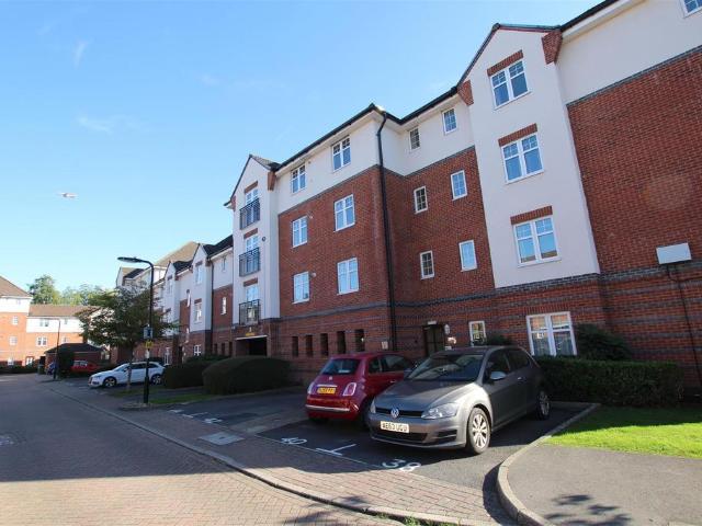 2 bedroom duplex for sale