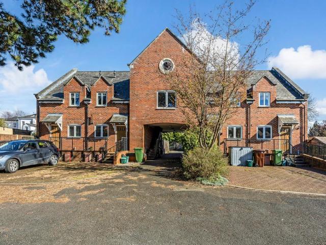 2 bedroom duplex for sale