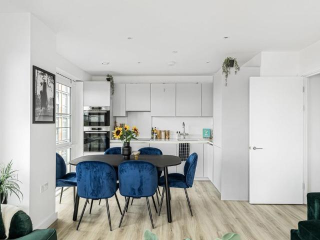 2 bedroom duplex for sale