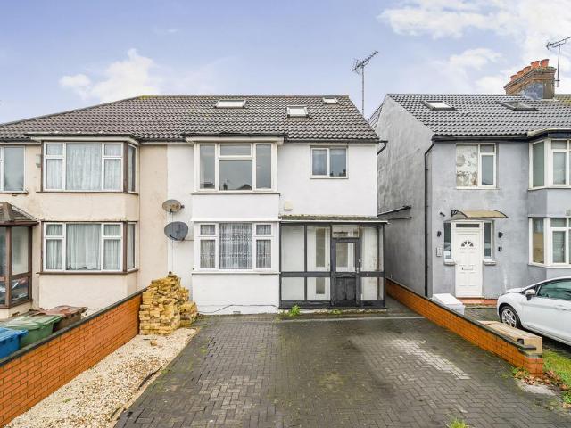 2 bedroom duplex for sale