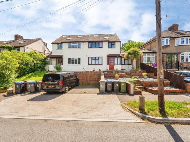 2 bedroom duplex for sale
