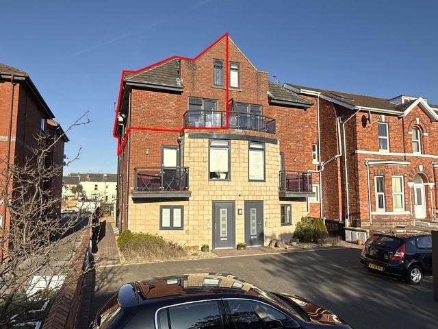 2 bedroom duplex for sale