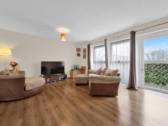 2 bedroom duplex for sale