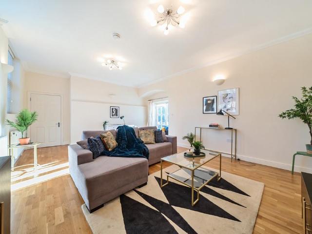 2 bedroom duplex for sale