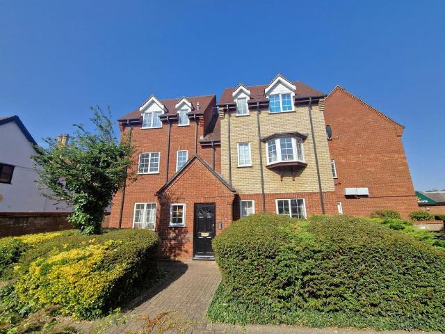 2 bedroom duplex for sale